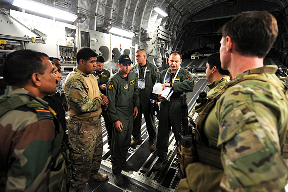 First joint parachute drop by US Army, Indian Army Parachute Regiment ...
